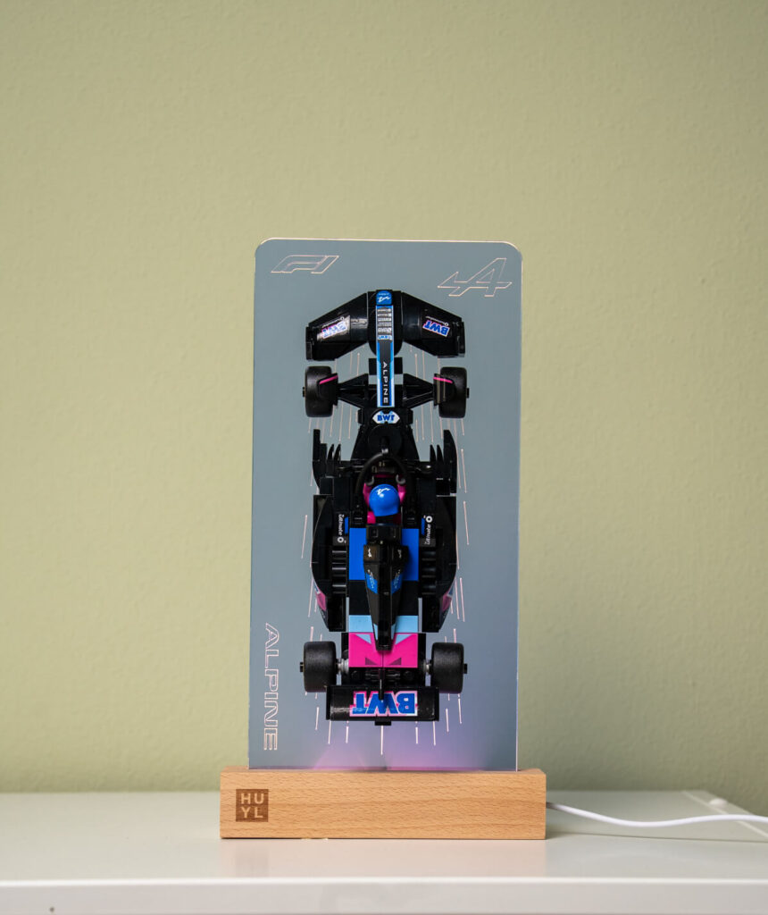 HUYL - Desk Lamp & Display for LEGO® 77248 F1 Alpine A524
